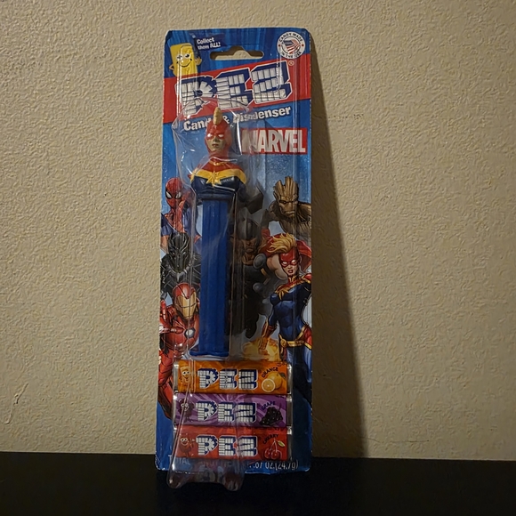 Marvel | Party Supplies | Marvel Pez Candy Dispenser Blue And Red ...